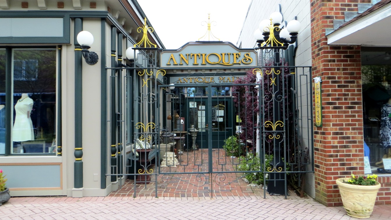 Lewes Mercantile Antique Gallery